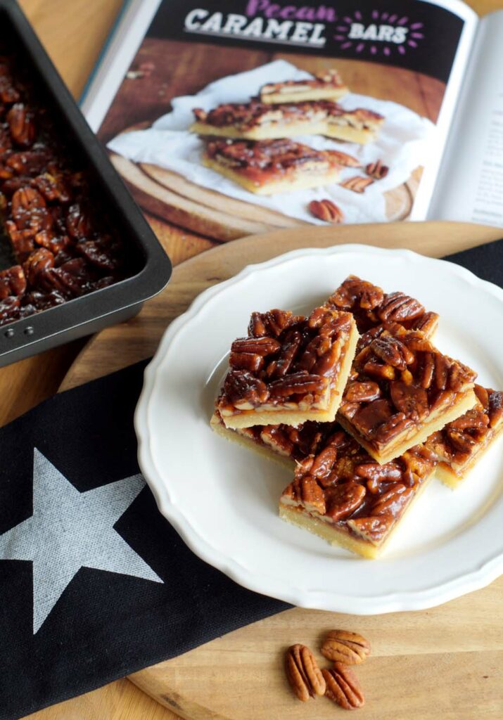 Caramel Pecan Bars (aus "Bake in the USA") | USA kulinarisch